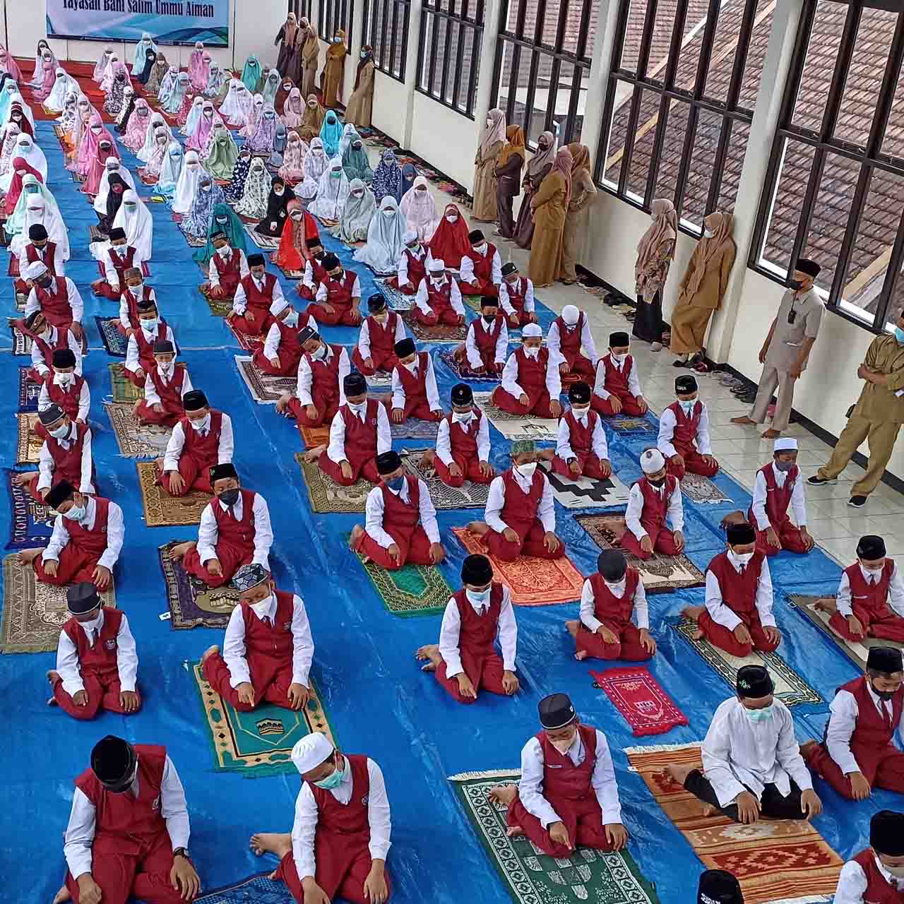 SD Ummu Aiman - Bersama Ummu Aiman Membangun Generasi Qur'ani